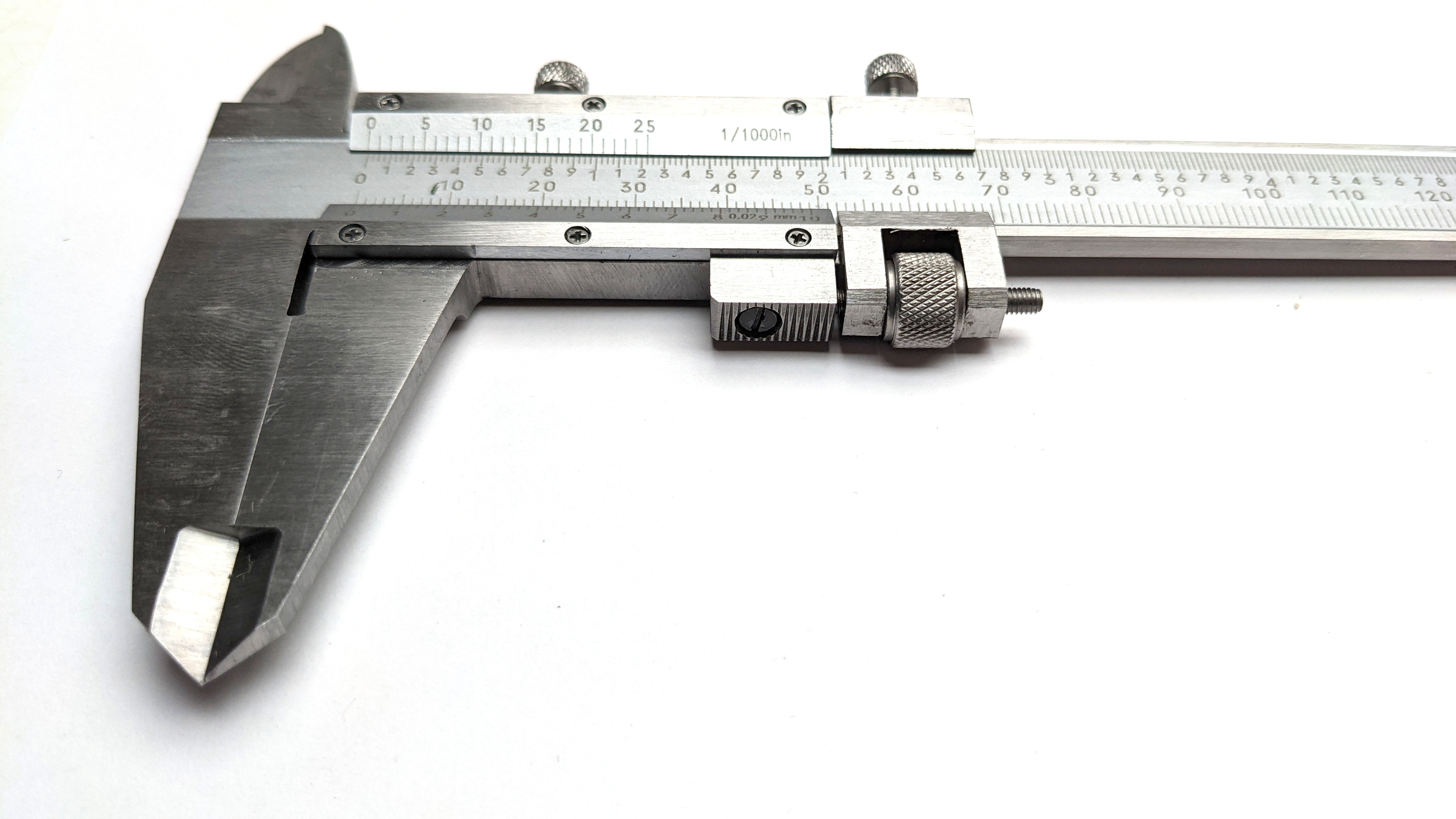 Fine Adjustment Vernier Calipers 0-200mm